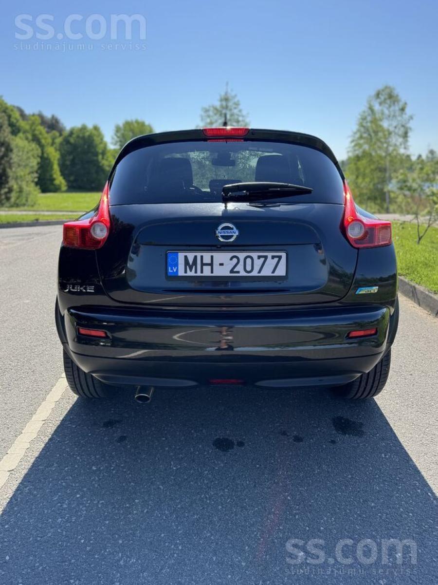 Black Nissan Juke 2012 in Riga, with an engine capacity of 1.50 L and mileage of 221 thousand km for 5200 €, photo 5 on AUTOMOTO.COM.LV