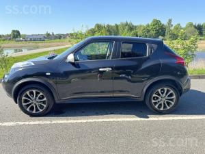 Black Nissan Juke 2012 in Riga, with an engine capacity of 1.50 L and mileage of 221 thousand km for 5200 €, photo 7 on AUTOMOTO.COM.LV