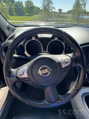 Black Nissan Juke 2012 in Riga, with an engine capacity of 1.50 L and mileage of 221 thousand km for 5200 €, photo 11 on AUTOMOTO.COM.LV