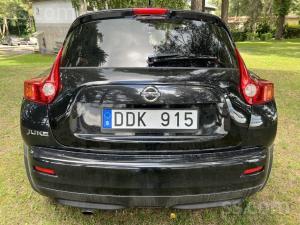 Black Nissan Juke 2012 in Riga, with an engine capacity of 1.60 L and mileage of 105 thousand km for 5880 €, photo 9 on AUTOMOTO.COM.LV