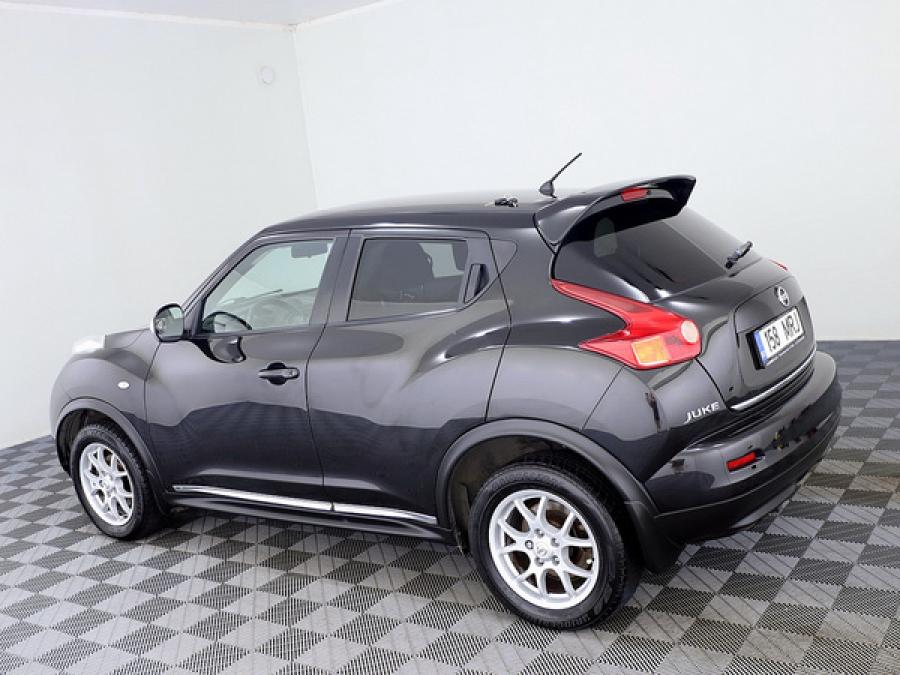 Black Nissan Juke 2012 in Tallinn, with an engine capacity of 1.60 L and mileage of 179 thousand km for 4499 €, photo 5 on AUTOMOTO.COM.LV