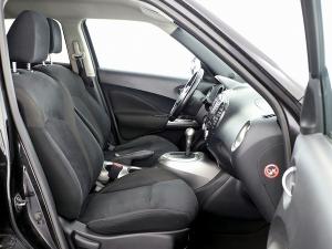 Black Nissan Juke 2012 in Tallinn, with an engine capacity of 1.60 L and mileage of 179 thousand km for 4499 €, photo 7 on AUTOMOTO.COM.LV