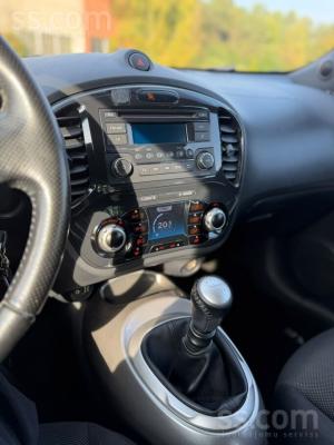 Melns Nissan Juke 2012 Rīga, ar dzinēja tilpumu 1.40 L un nobraukumu 272 tūkst. km par 2500 €, foto 7 vietnē AUTOMOTO.COM.LV