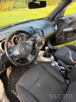 Melns Nissan Juke 2012 Rīga, ar dzinēja tilpumu 1.40 L un nobraukumu 272 tūkst. km par 2500 €, foto 11 vietnē AUTOMOTO.COM.LV