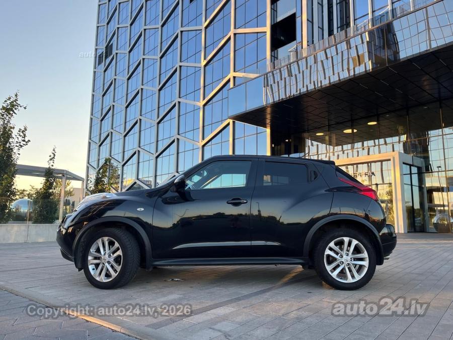 Melns Nissan Juke 2013 Tallina, ar dzinēja tilpumu 1.60 L un nobraukumu 122 tūkst. km par 8400 €, foto 4 vietnē AUTOMOTO.COM.LV