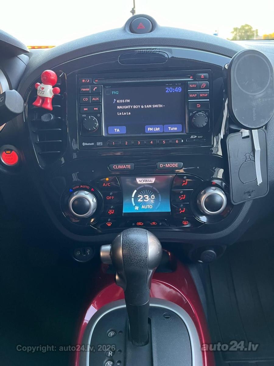 Melns Nissan Juke 2013 Tallina, ar dzinēja tilpumu 1.60 L un nobraukumu 122 tūkst. km par 8400 €, foto 15 vietnē AUTOMOTO.COM.LV