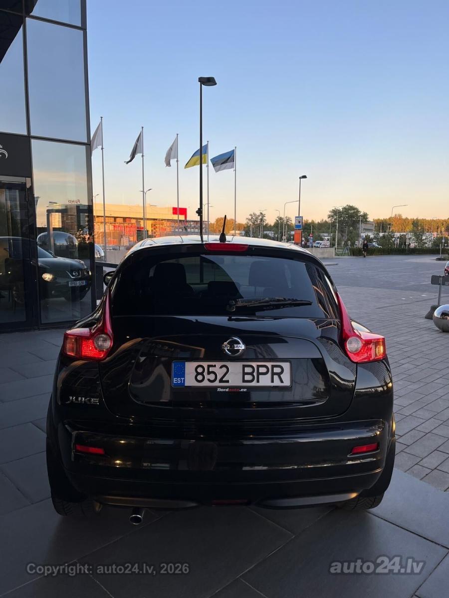 Melns Nissan Juke 2013 Tallina, ar dzinēja tilpumu 1.60 L un nobraukumu 122 tūkst. km par 8400 €, foto 17 vietnē AUTOMOTO.COM.LV