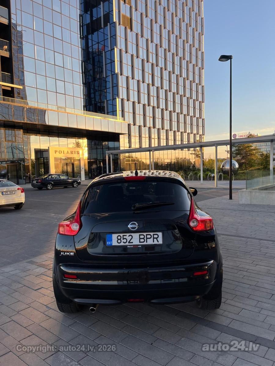 Melns Nissan Juke 2013 Tallina, ar dzinēja tilpumu 1.60 L un nobraukumu 122 tūkst. km par 8400 €, foto 18 vietnē AUTOMOTO.COM.LV