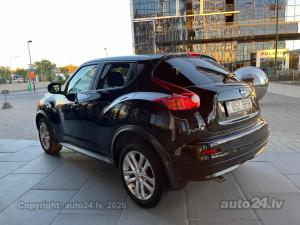Melns Nissan Juke 2013 Tallina, ar dzinēja tilpumu 1.60 L un nobraukumu 122 tūkst. km par 8400 €, foto 19 vietnē AUTOMOTO.COM.LV