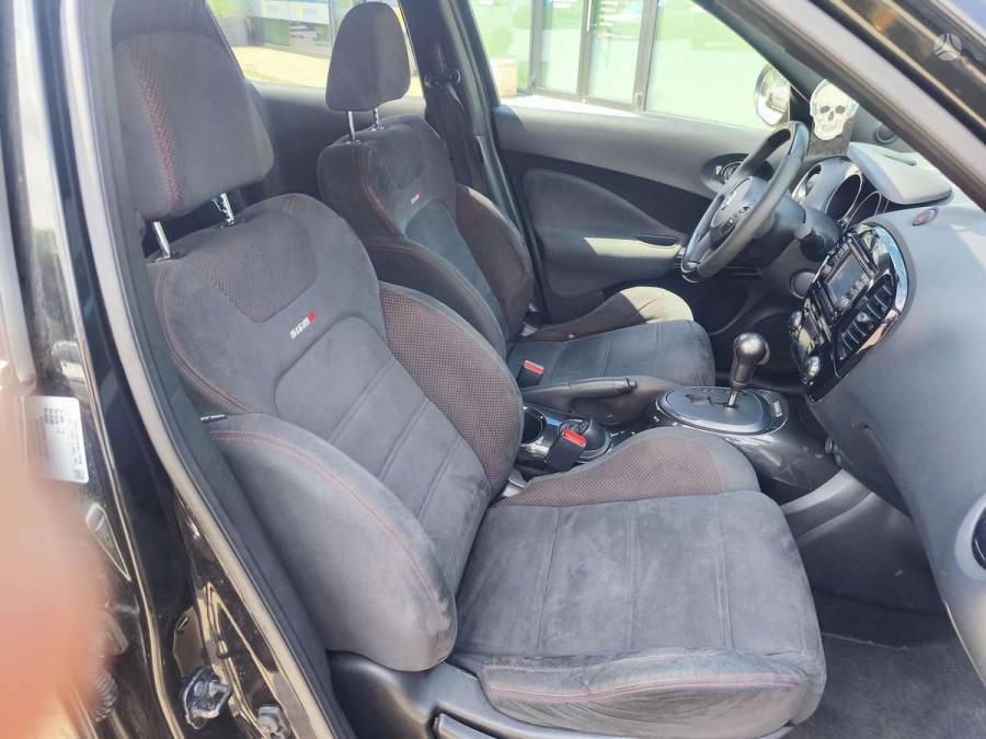 Black Nissan Juke 2013 in Kaunas, with an engine capacity of 1.60 L and mileage of 138 thousand km for 8250 €, photo 17 on AUTOMOTO.COM.LV