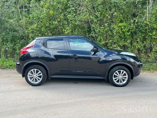 Melns Nissan Juke 2013 Rīga, ar dzinēja tilpumu 1.60 L un nobraukumu 0 tūkst. km par 4899 €, foto 7 vietnē AUTOMOTO.COM.LV