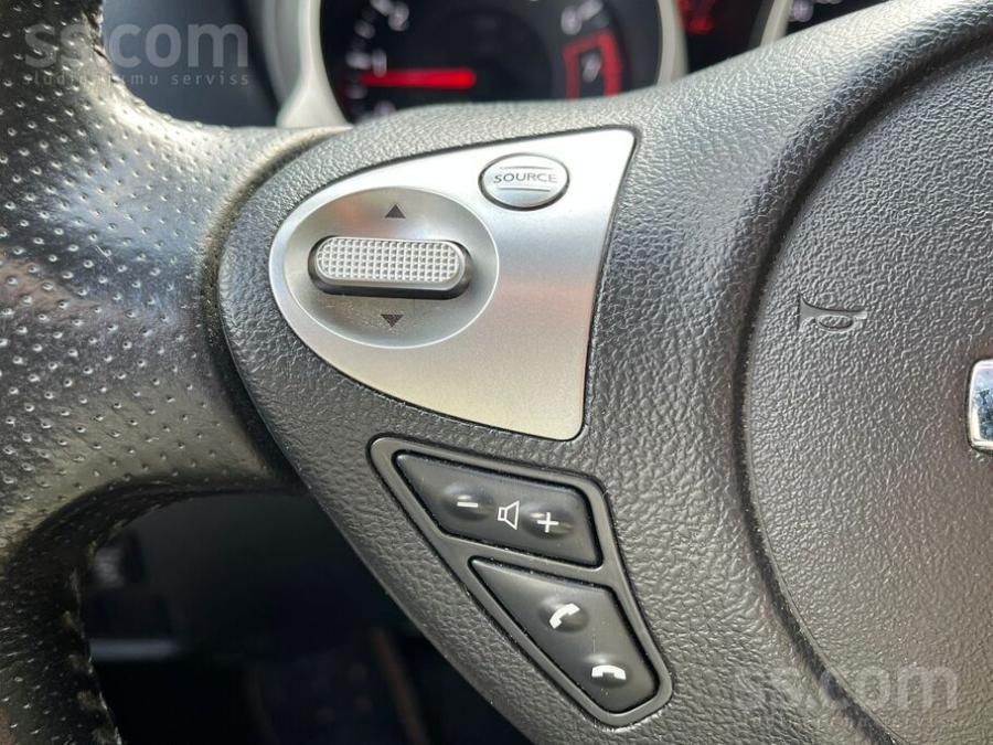 Melns Nissan Juke 2013 Rīga, ar dzinēja tilpumu 1.60 L un nobraukumu 0 tūkst. km par 4899 €, foto 15 vietnē AUTOMOTO.COM.LV