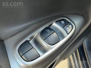 Melns Nissan Juke 2013 Rīga, ar dzinēja tilpumu 1.60 L un nobraukumu 0 tūkst. km par 4899 €, foto 17 vietnē AUTOMOTO.COM.LV