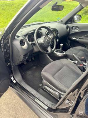 Black Nissan Juke 2014 in Vilnius, with an engine capacity of 1.50 L and mileage of 180 thousand km for 4900 €, photo 7 on AUTOMOTO.COM.LV