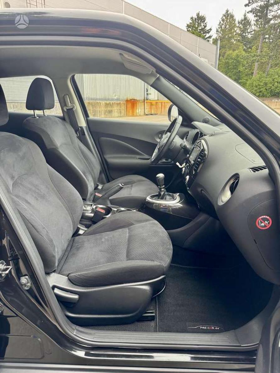 Black Nissan Juke 2014 in Vilnius, with an engine capacity of 1.50 L and mileage of 180 thousand km for 4900 €, photo 12 on AUTOMOTO.COM.LV