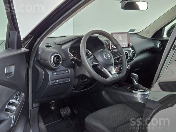 Black Nissan Juke 2022 in Riga, with an engine capacity of 1.00 L and mileage of 79 thousand km for 13290 €, photo 8 on AUTOMOTO.COM.LV
