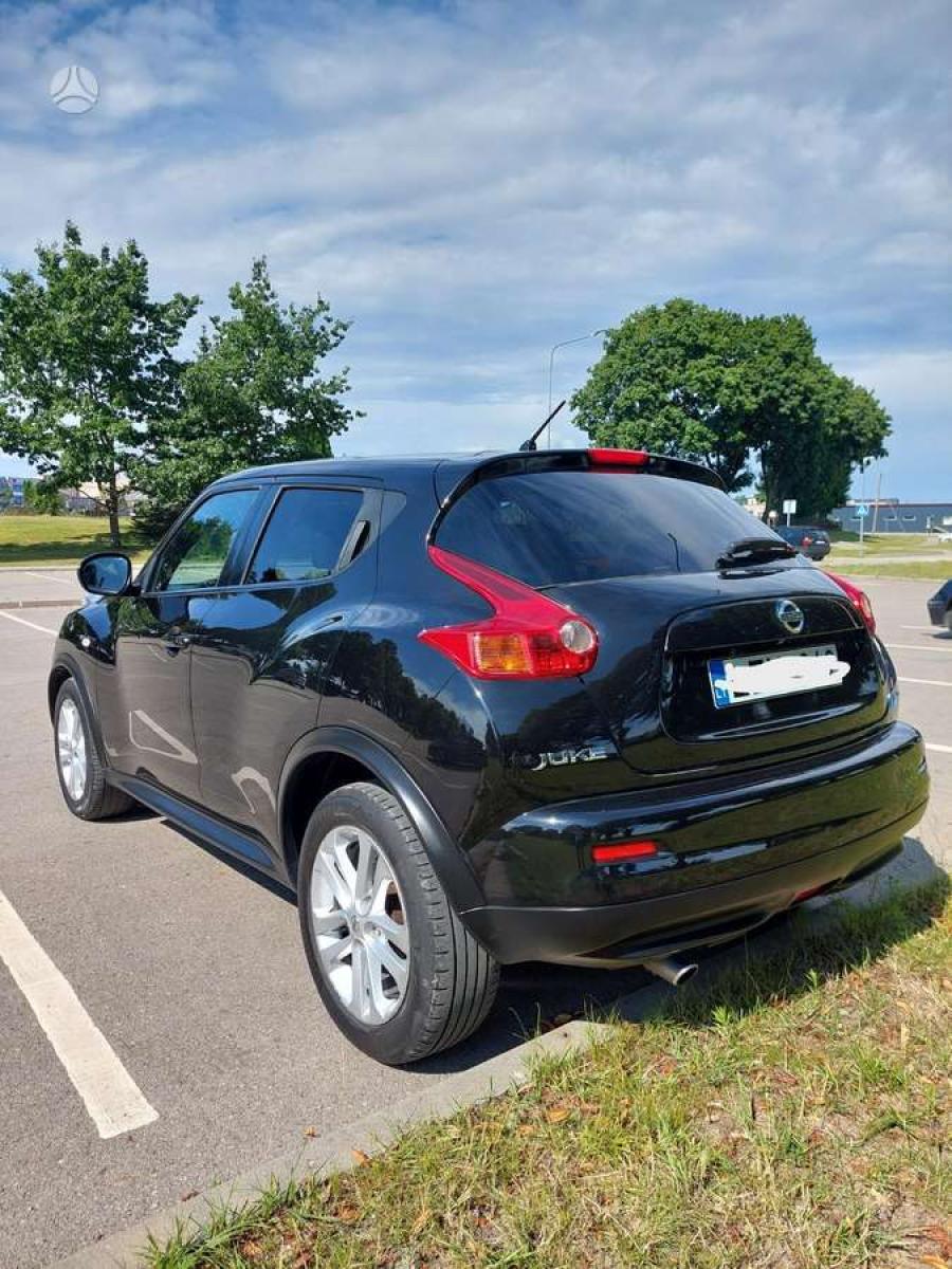 Black Nissan Juke 2011 in Taurage, with an engine capacity of 1.50 L and mileage of 232 thousand km for 4200 €, photo 1 on AUTOMOTO.COM.LV
