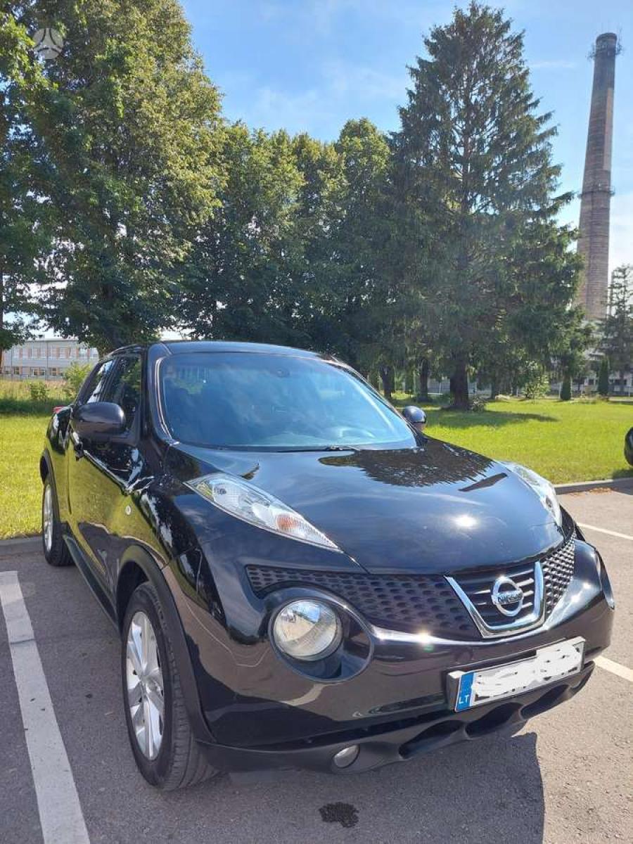 Black Nissan Juke 2011 in Taurage, with an engine capacity of 1.50 L and mileage of 232 thousand km for 4200 €, photo 5 on AUTOMOTO.COM.LV