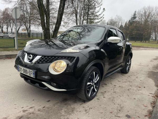 Black Nissan Juke 2015 in Taurage, with an engine capacity of 1.20 L and mileage of 135 thousand km for 5800 €, photo 1 on AUTOMOTO.COM.LV