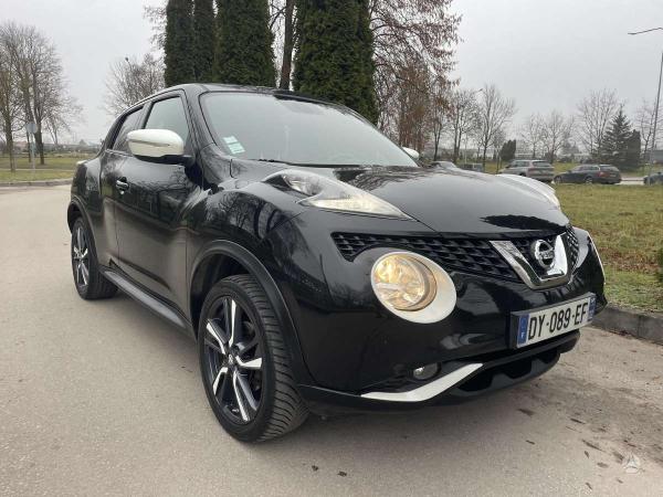 Black Nissan Juke 2015 in Taurage, with an engine capacity of 1.20 L and mileage of 135 thousand km for 5800 €, photo 2 on AUTOMOTO.COM.LV