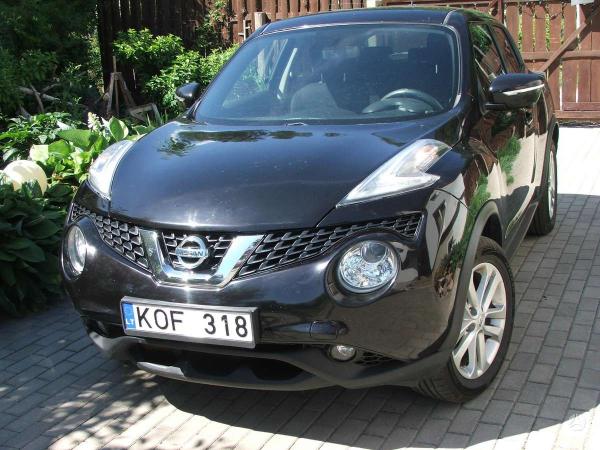 Black Nissan Juke 2015 in Jurbarkas, with an engine capacity of 1.60 L and mileage of 189 thousand km for 5000 €, photo 1 on AUTOMOTO.COM.LV