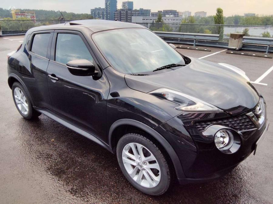 Black Nissan Juke 2015 in Vilnius, with an engine capacity of 1.62 L and mileage of 95 thousand km for 6950 €, photo 3 on AUTOMOTO.COM.LV