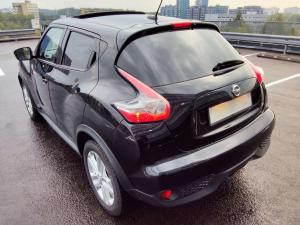 Black Nissan Juke 2015 in Vilnius, with an engine capacity of 1.62 L and mileage of 95 thousand km for 6950 €, photo 10 on AUTOMOTO.COM.LV