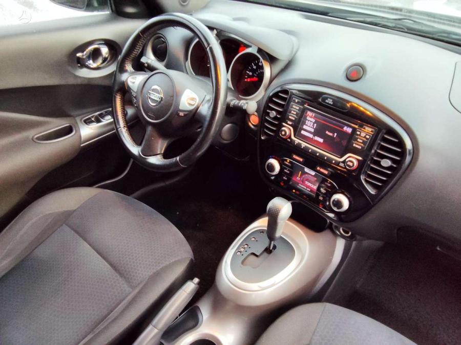 Black Nissan Juke 2015 in Vilnius, with an engine capacity of 1.62 L and mileage of 95 thousand km for 6950 €, photo 13 on AUTOMOTO.COM.LV