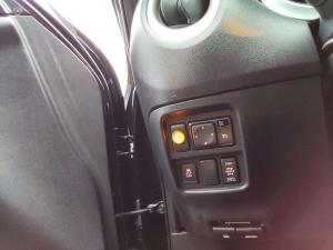 Black Nissan Juke 2015 in Vilnius, with an engine capacity of 1.62 L and mileage of 95 thousand km for 6950 €, photo 24 on AUTOMOTO.COM.LV