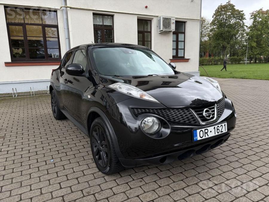 Black Nissan Juke 2012 in Jelgava, with an engine capacity of 1.50 L and mileage of 120 thousand km for 4250 €, photo 1 on AUTOMOTO.COM.LV