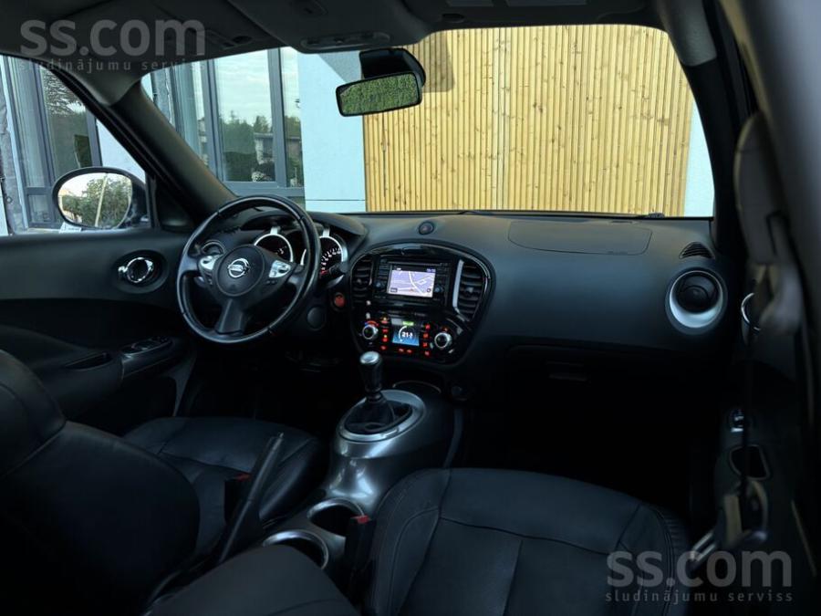Black Nissan Juke 2012 in Jelgava, with an engine capacity of 1.50 L and mileage of 120 thousand km for 4250 €, photo 9 on AUTOMOTO.COM.LV