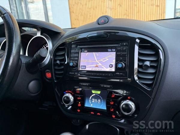 Black Nissan Juke 2012 in Jelgava, with an engine capacity of 1.50 L and mileage of 120 thousand km for 4250 €, photo 11 on AUTOMOTO.COM.LV