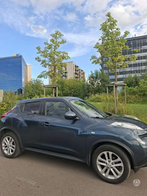 Zils Nissan Juke 2012 Viļņa, ar dzinēja tilpumu 1.60 L un nobraukumu 158 tūkst. km par 7490 €, foto 4 vietnē AUTOMOTO.COM.LV