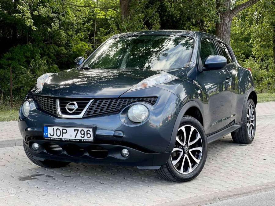 Blue Nissan Juke 2013 in Siauliai, with an engine capacity of 1.46 L and mileage of 240 thousand km for 4300 €, photo 1 on AUTOMOTO.COM.LV