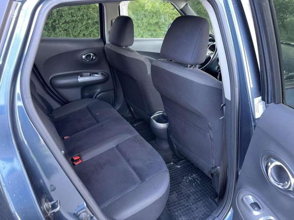 Zils Nissan Juke 2013 Šauļi, ar dzinēja tilpumu 1.46 L un nobraukumu 240 tūkst. km par 4300 €, foto 8 vietnē AUTOMOTO.COM.LV
