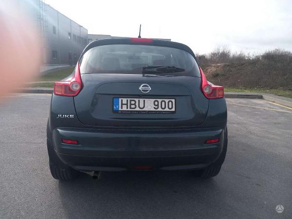 Blue Nissan Juke 2014 in Vilnius, with an engine capacity of 1.60 L and mileage of 143 thousand km for 7399 €, photo 3 on AUTOMOTO.COM.LV