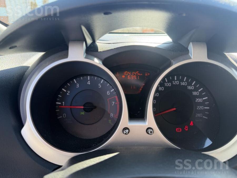 Синий Ниссан Жук 2015 в Айзкраукле, объемом двигателя 1.20 л и пробегом 105 тыс. км за 6800 €, фото 11 на AUTOMOTO.COM.LV