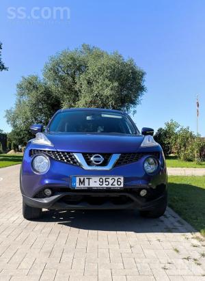 Blue Nissan Juke 2015 in Riga, with an engine capacity of 1.60 L and mileage of 98 thousand km for 7350 €, photo  on AUTOMOTO.COM.LV