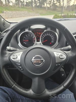 Zils Nissan Juke 2016 Ventspils, ar dzinēja tilpumu 1.60 L un nobraukumu 64 tūkst. km par 7950 €, foto 8 vietnē AUTOMOTO.COM.LV