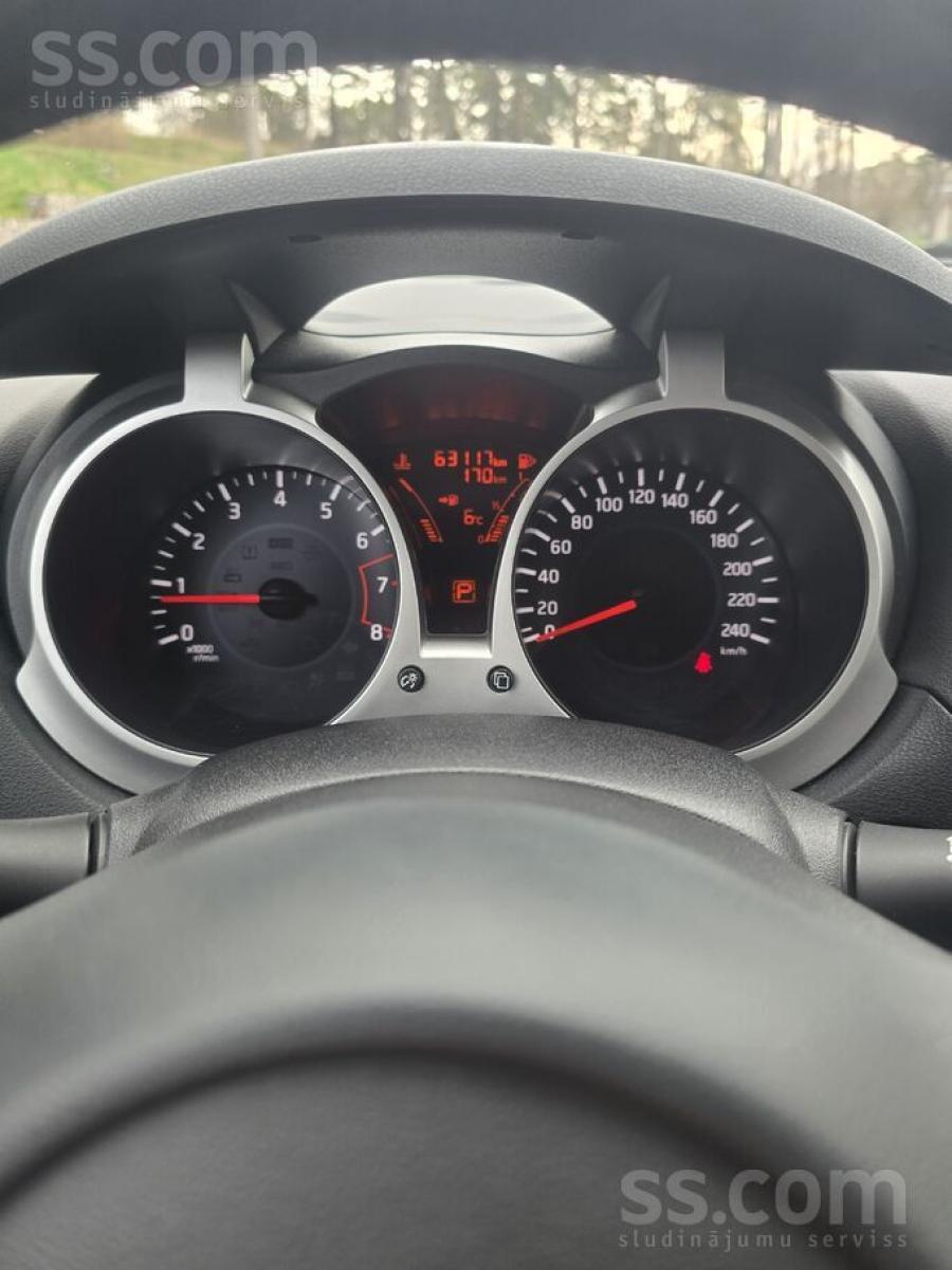 Zils Nissan Juke 2016 Ventspils, ar dzinēja tilpumu 1.60 L un nobraukumu 64 tūkst. km par 7950 €, foto 9 vietnē AUTOMOTO.COM.LV