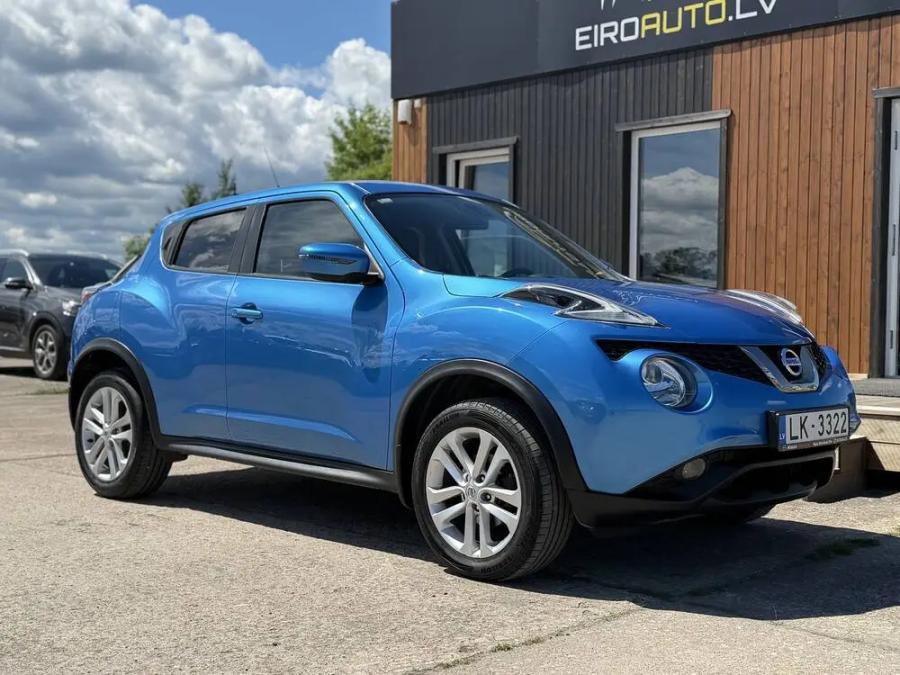 Blue Nissan Juke 2018 in Riga, with an engine capacity of 1.60 L and mileage of 0 thousand km for 8350 €, photo 1 on AUTOMOTO.COM.LV