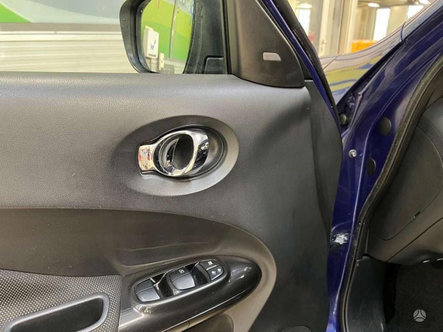 Zils Nissan Juke 2018 Viļņa, ar dzinēja tilpumu 1.60 L un nobraukumu 90 tūkst. km par 7999 €, foto 17 vietnē AUTOMOTO.COM.LV