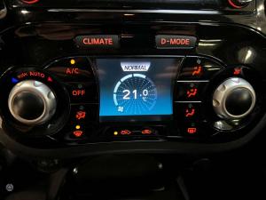 Zils Nissan Juke 2018 Viļņa, ar dzinēja tilpumu 1.60 L un nobraukumu 90 tūkst. km par 7999 €, foto 35 vietnē AUTOMOTO.COM.LV
