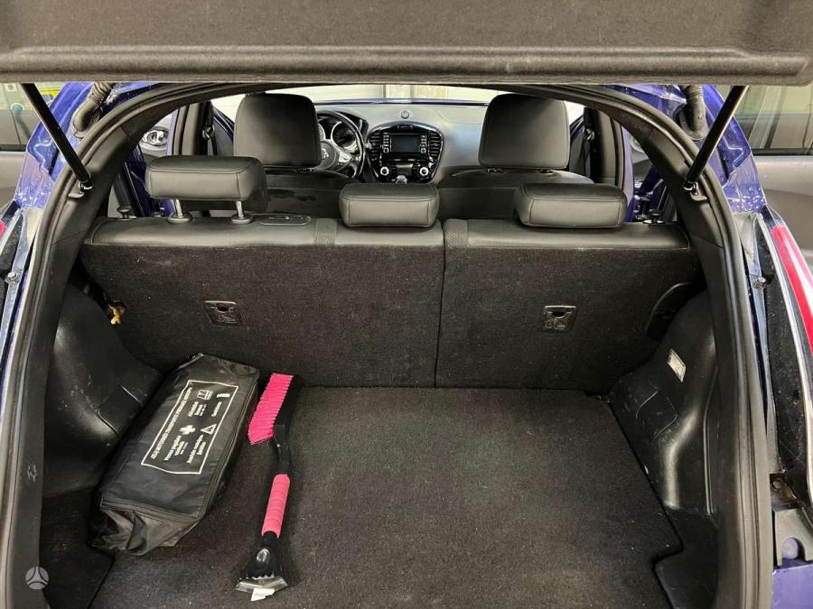 Zils Nissan Juke 2018 Viļņa, ar dzinēja tilpumu 1.60 L un nobraukumu 90 tūkst. km par 7999 €, foto 36 vietnē AUTOMOTO.COM.LV