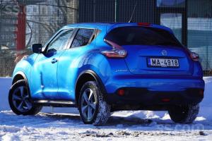 Blue Nissan Juke 2019 in Riga, with an engine capacity of 1.60 L and mileage of 75 thousand km for 10890 €, photo 9 on AUTOMOTO.COM.LV