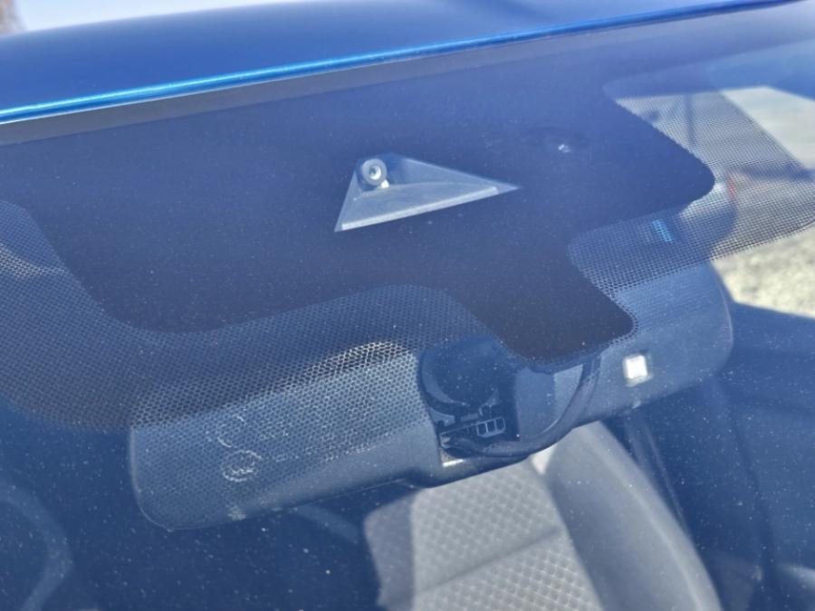 Zils Nissan Juke 2020 Rīga, ar dzinēja tilpumu 1.00 L un nobraukumu 78 tūkst. km par 13900 €, foto 24 vietnē AUTOMOTO.COM.LV