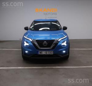 Blue Nissan Juke 2021 in Riga, with an engine capacity of 1.00 L and mileage of 61 thousand km for 14390 €, photo 2 on AUTOMOTO.COM.LV