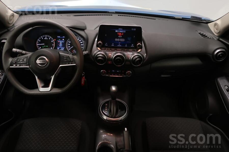 Blue Nissan Juke 2021 in Riga, with an engine capacity of 1.00 L and mileage of 61 thousand km for 14390 €, photo 12 on AUTOMOTO.COM.LV