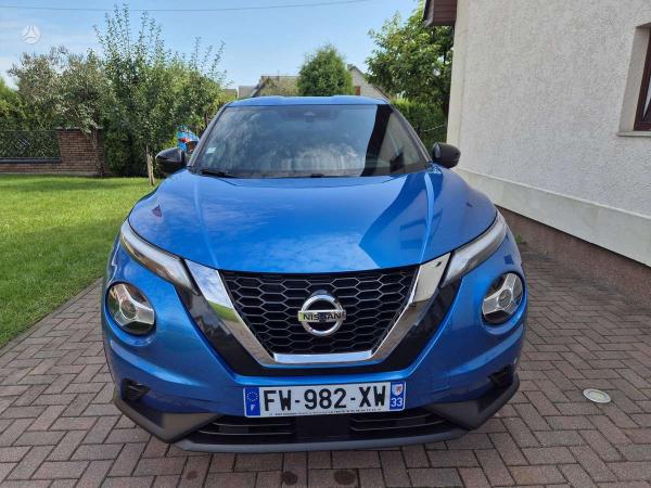 Blue Nissan Juke 2021 in Taurage, with an engine capacity of 1.00 L and mileage of 97 thousand km for 12300 €, photo 3 on AUTOMOTO.COM.LV