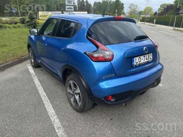 Blue Nissan Juke 2018 in Valka, with an engine capacity of 1.60 L and mileage of 88 thousand km for 9000 €, photo 4 on AUTOMOTO.COM.LV